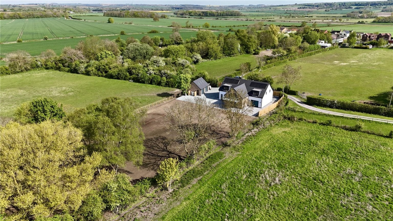 Main Street, Howsham, Lincolnshire, LN7 6LE | Paul Fox Estate ...